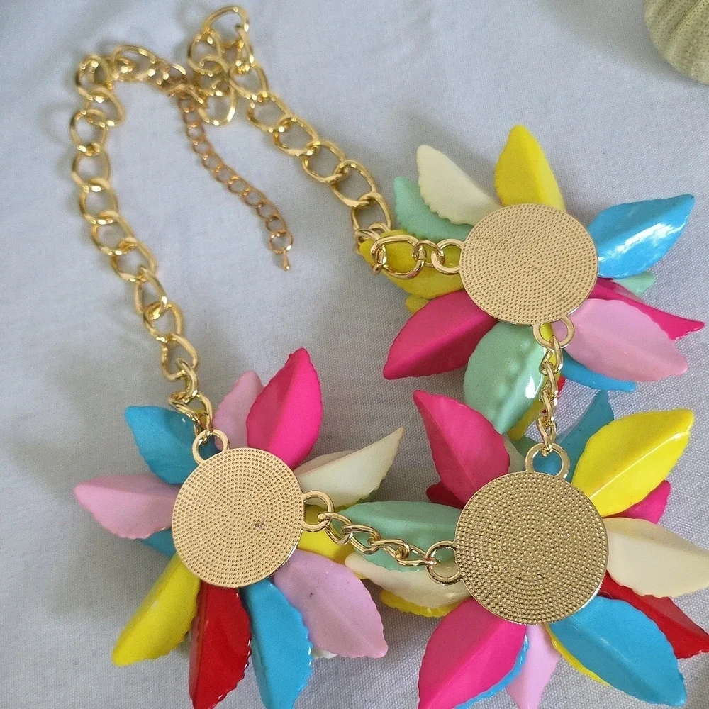 Vintage | Jewelry | Vintage Gold Acrylic Multi Color Flower Statement ...